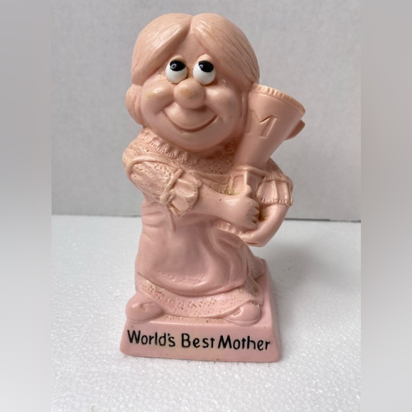Russ Berrie | Art | Russ Berrie Worlds Best Mother 6 Molded Plastic ...